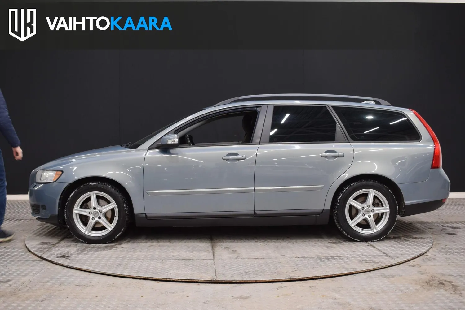 Volvo V50 1,8 (125 hv) Kinetic man # Hyvin huollettu! # AUX ...